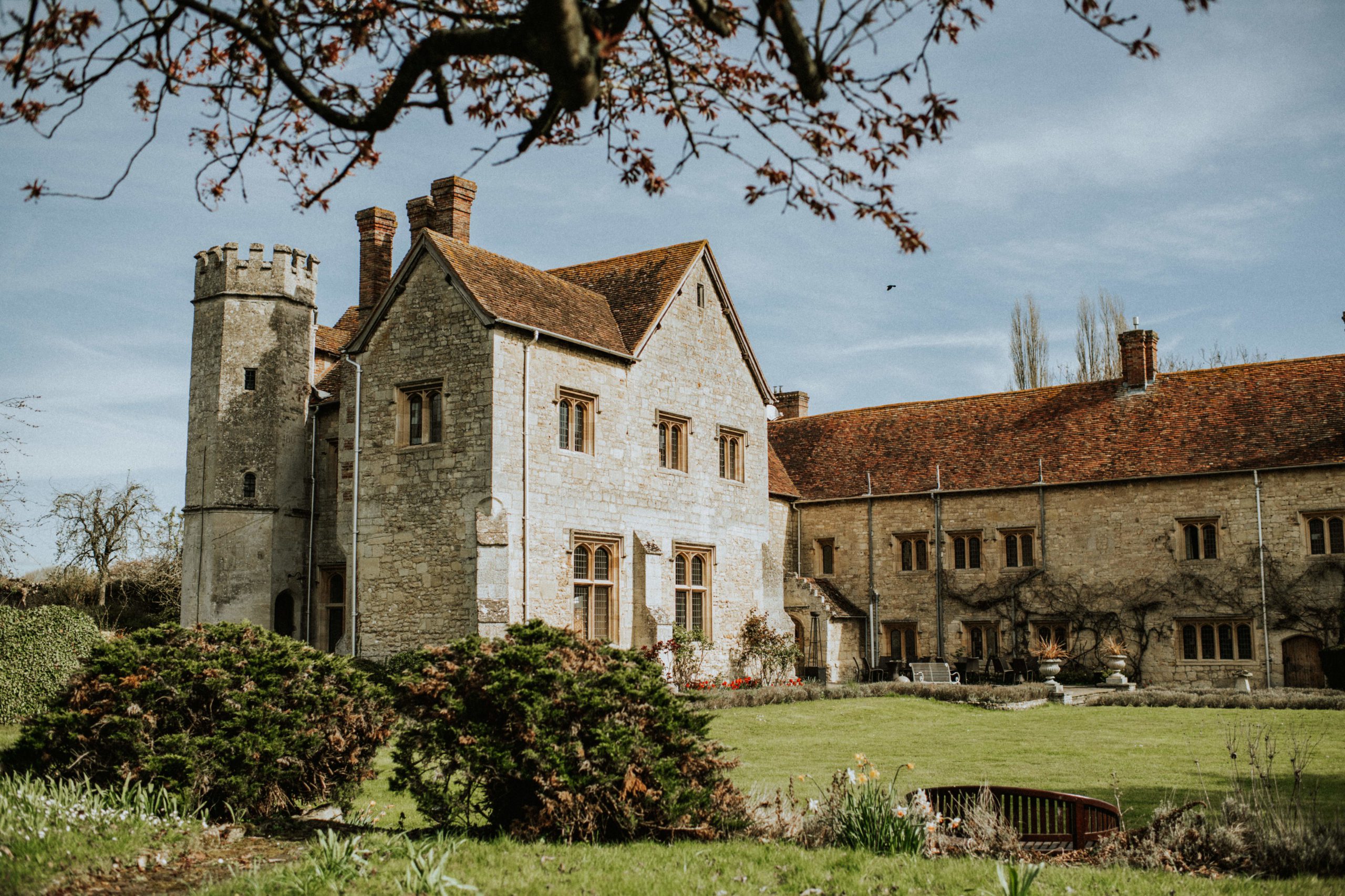 EXCLUSIVE USE VS. NON-EXCLUSIVE USE WEDDING VENUES | Harper Weddings